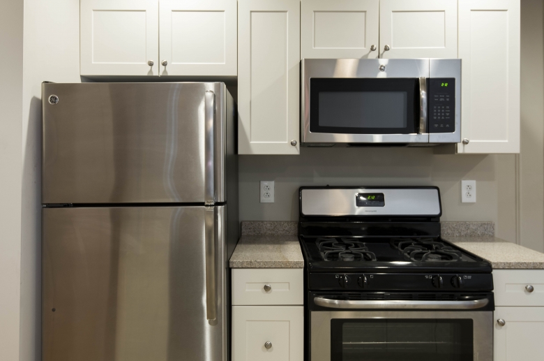 Embassy Apartments in Philadelphia, PA | PMC Property Group Apartments