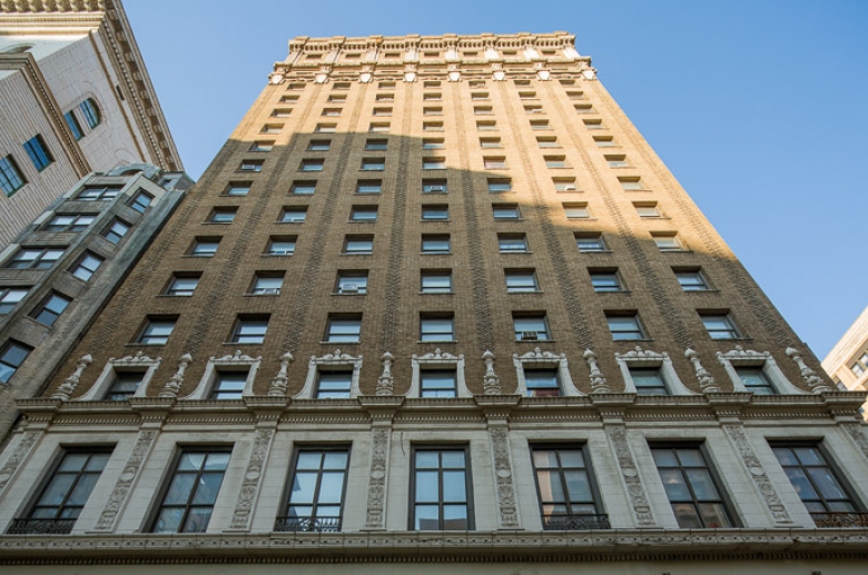 Adelphia House in Philadelphia, PA | PMC Property Group Apartments